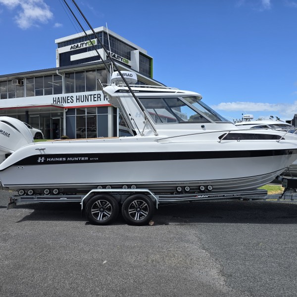 2023 Haines Hunter SP725 Sea Keeper | Haines Hunter HQ